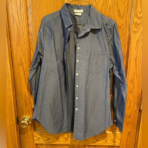 Van Heusen | Tops | Van Heusen Button Down | Poshmark